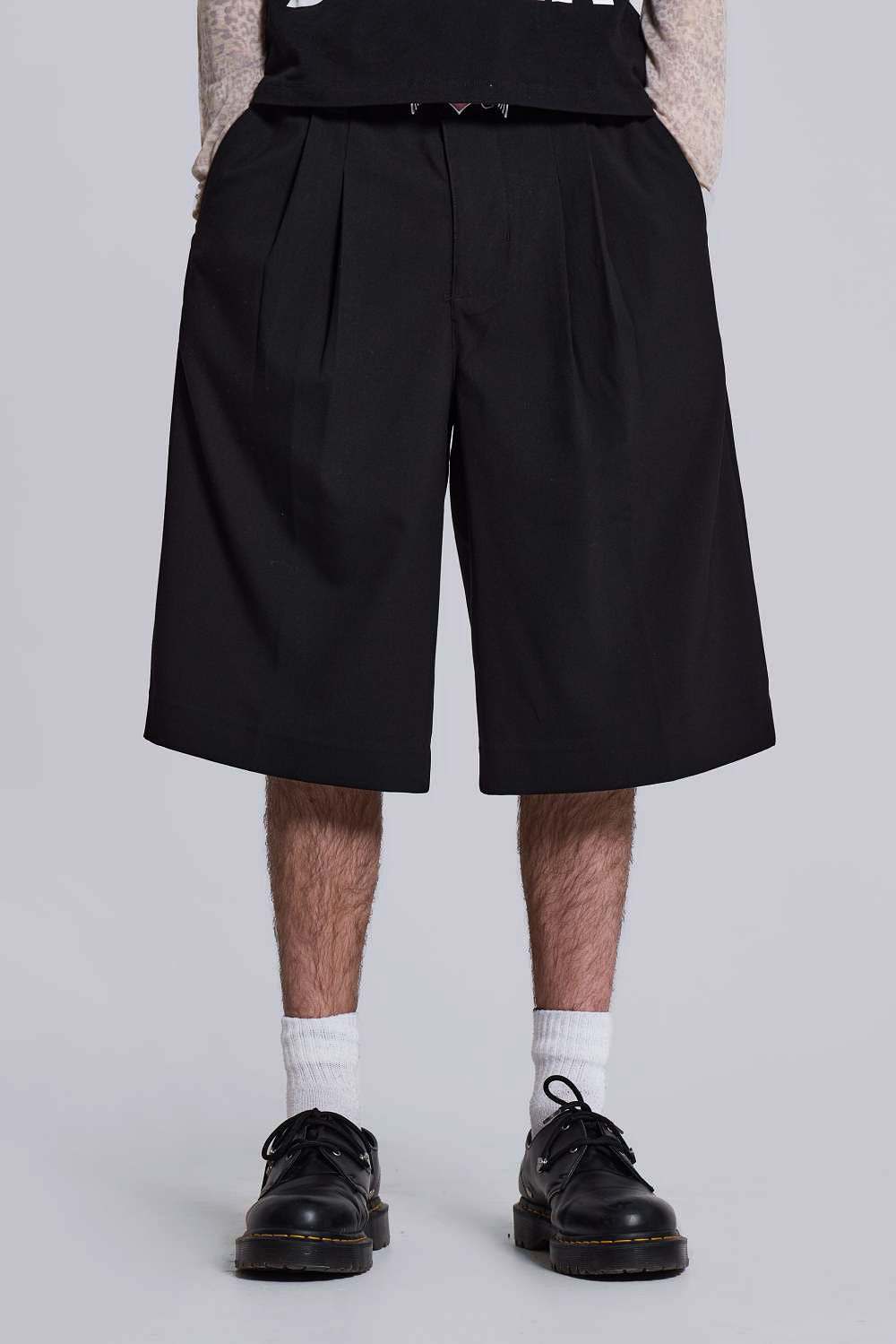 Shop Black Goliath Tailored Baggy Shorts | Jaded London | Clothing