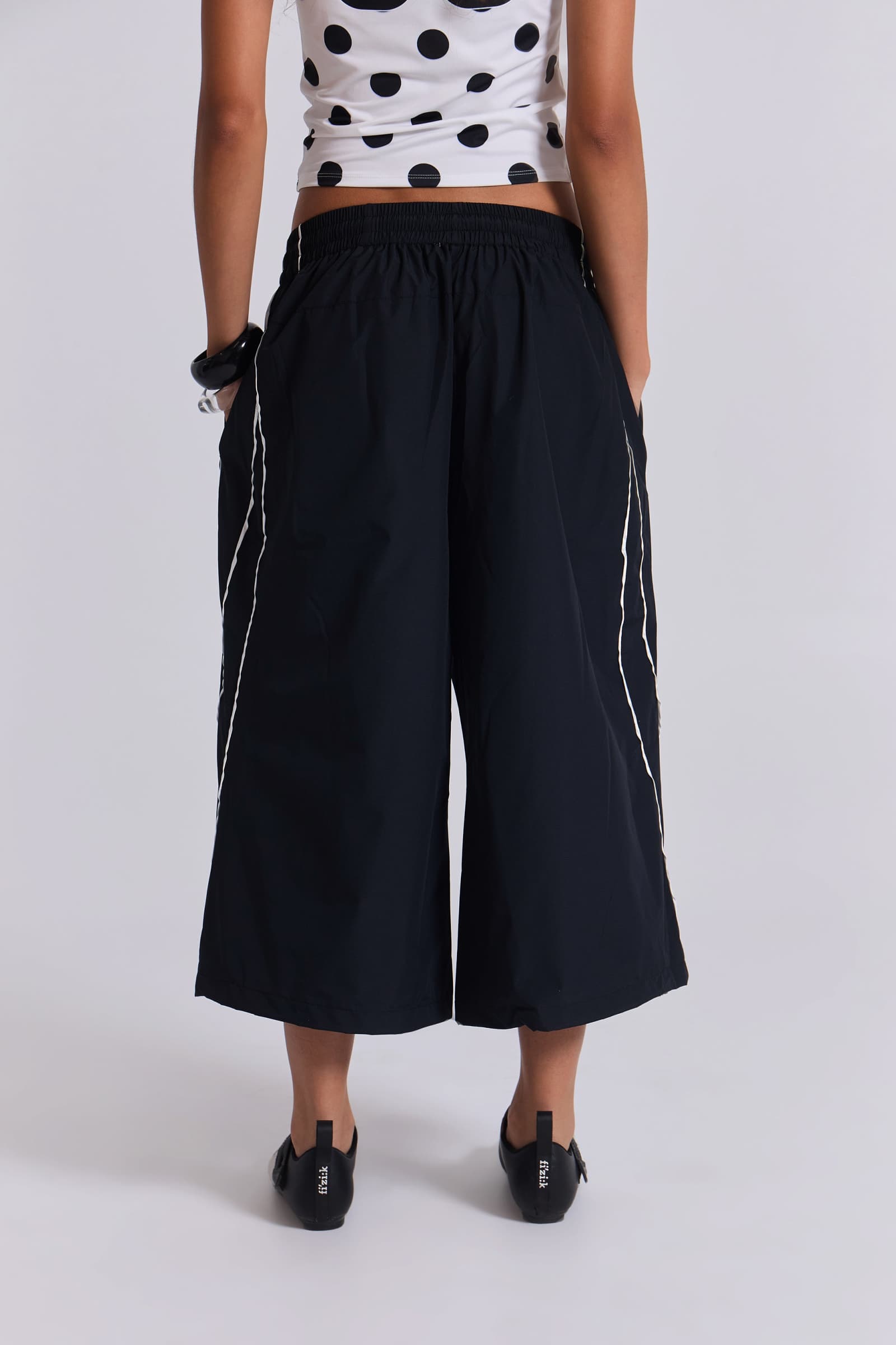 Black Vapor 3/4 Shorts | Jaded London | Clothing